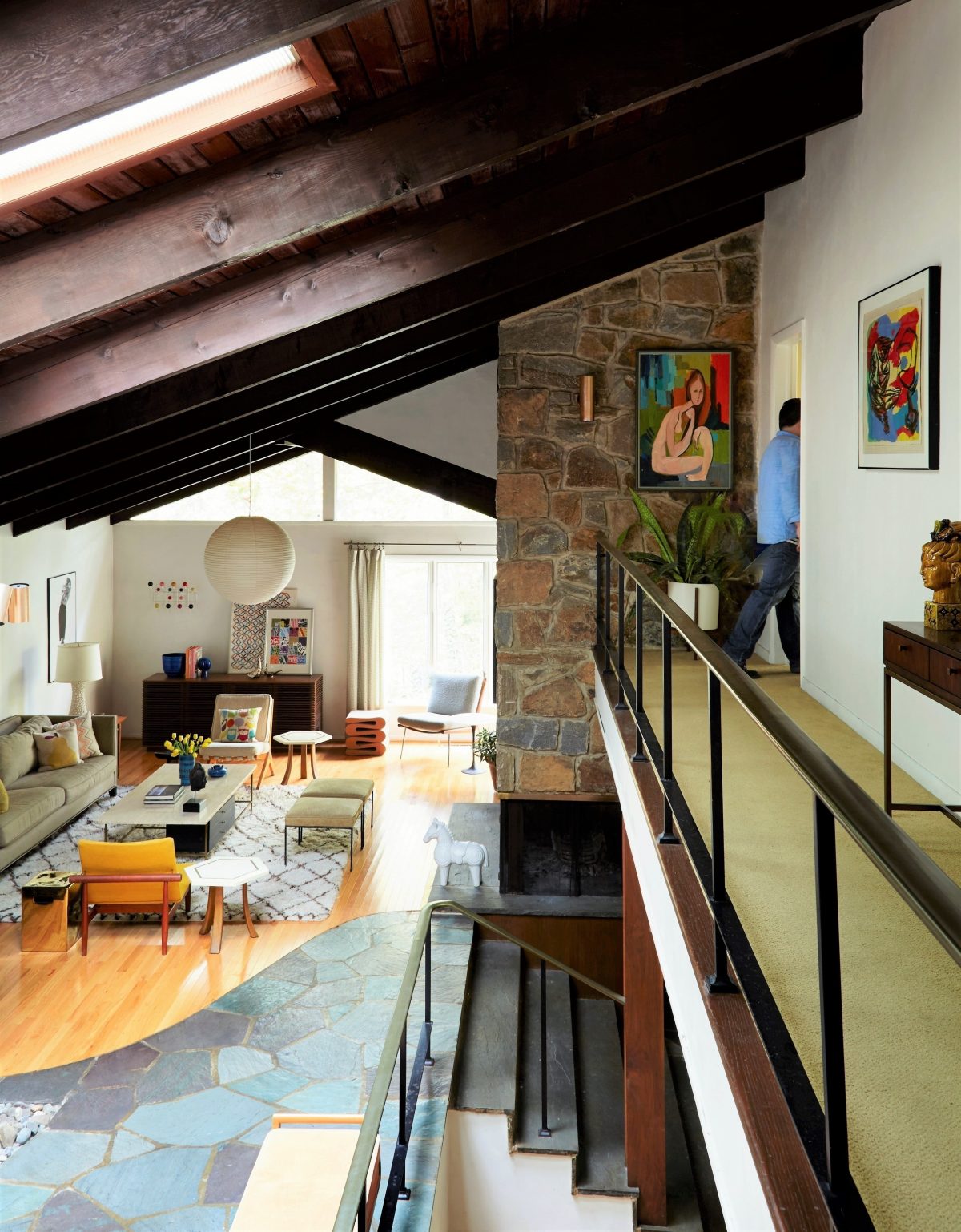 A Carefully Restored Mid-Century House Reflects Its Owner’s Passion for ...