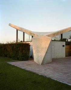 Marcel Breuer’s Sayer House in Normandie - Mid Century Home