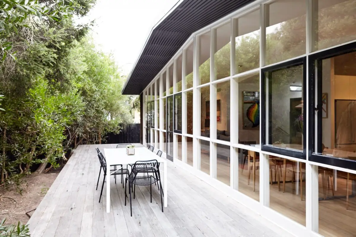 An Iconic Robin Boyd House in Beaumaris Gets The Full Treat - Mid ...