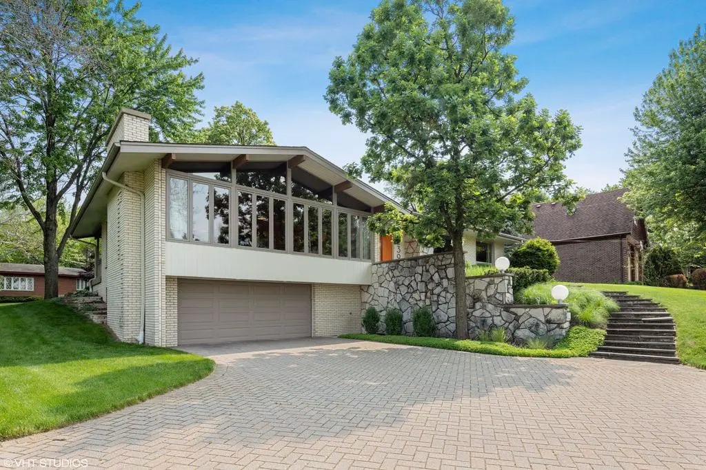 1960s Mid-Century Modern Home in Chicago stays true to its roots - Mid ...