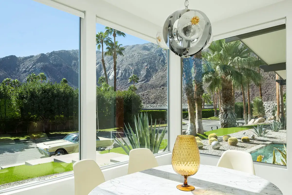 This Iconic House is The Epitome of Palm Springs’ Midcentury ...