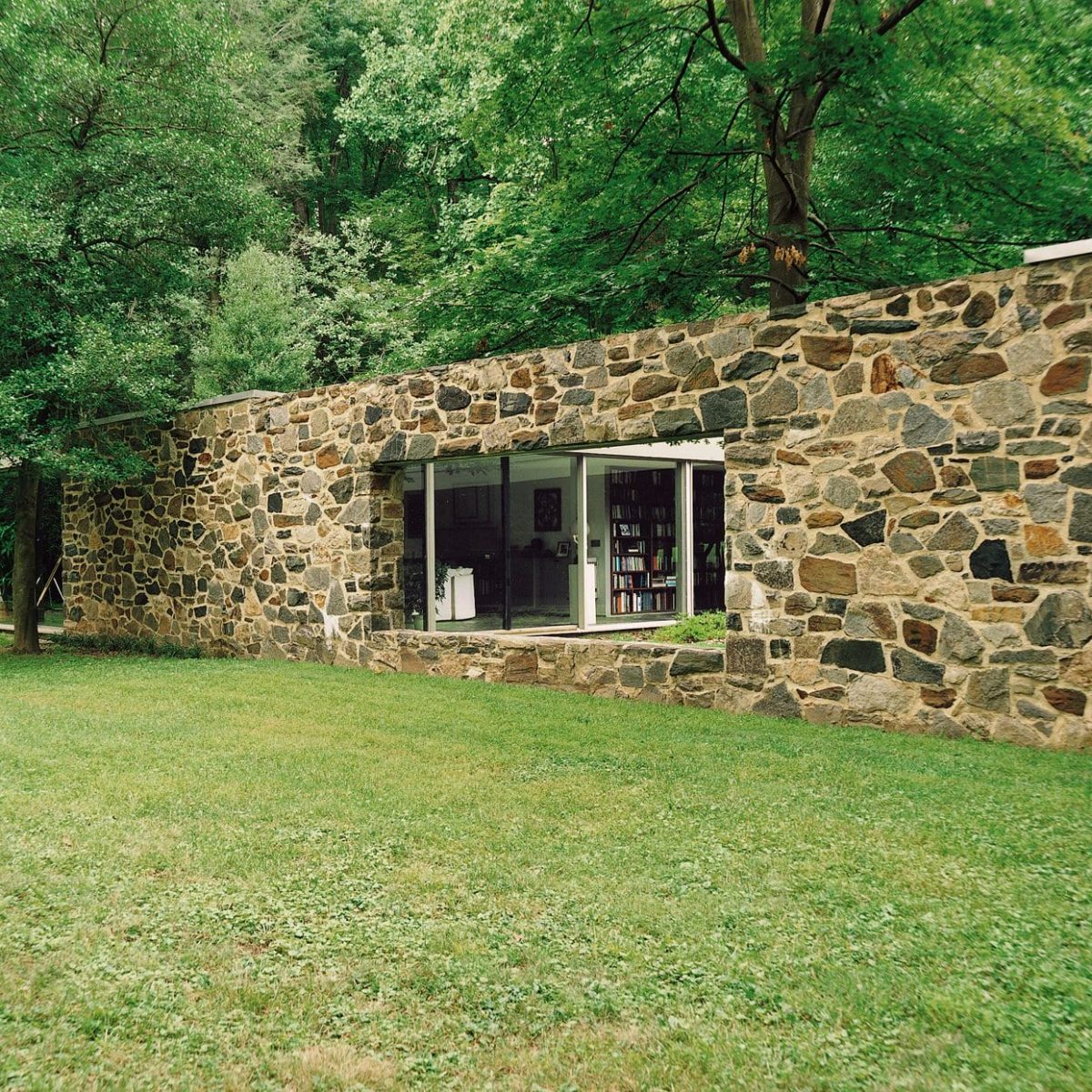 Original 1950s Midcentury Remodel Soaks In Natural Light Mid Century Home