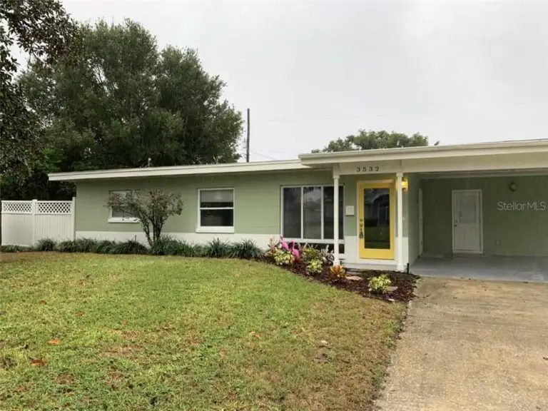 What Color Shall I Paint The Exterior of my 1959 House? - Mid Century Home