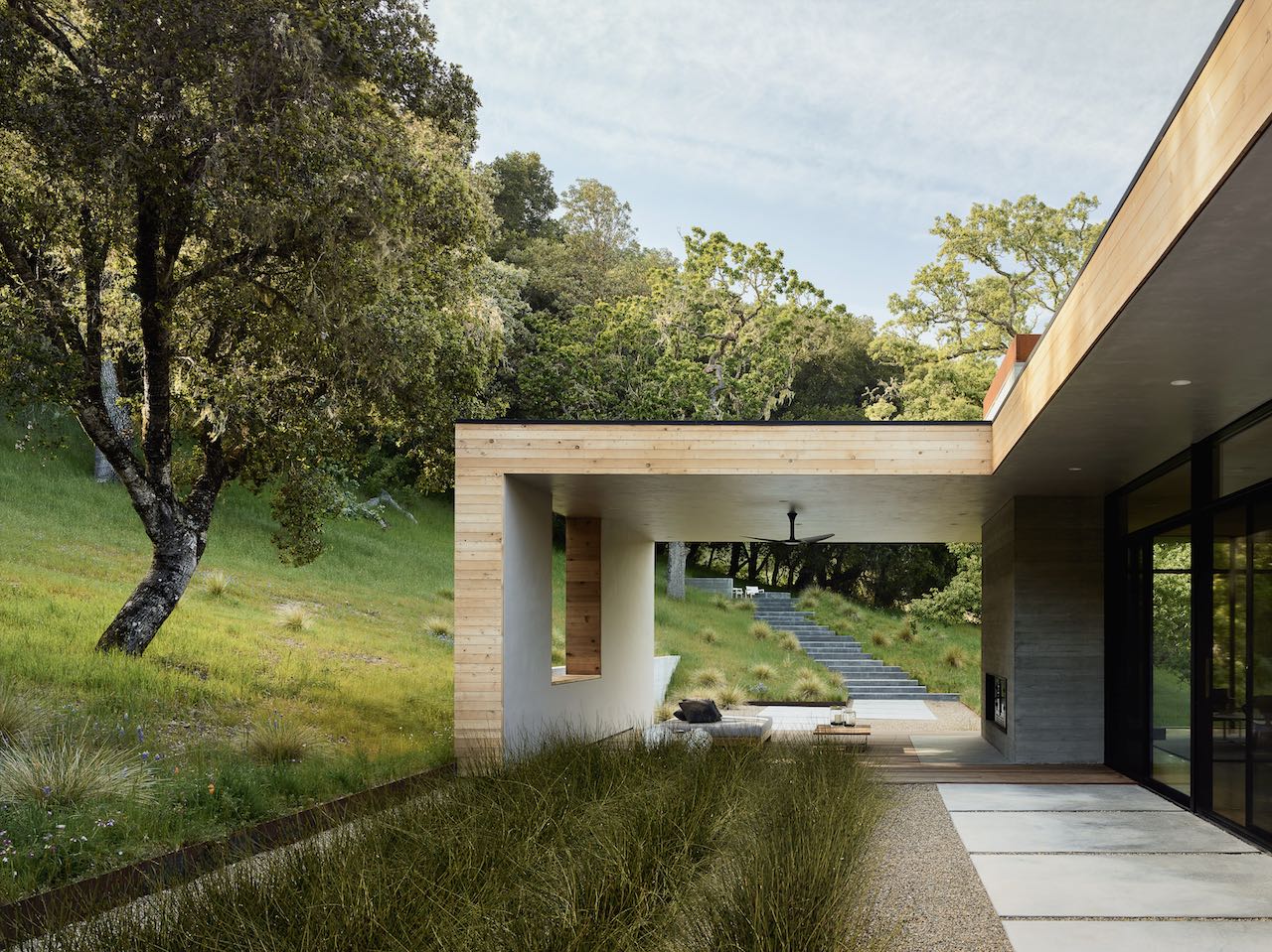 Ground Studio’s Landscape Design Builds on Polished Natural ...