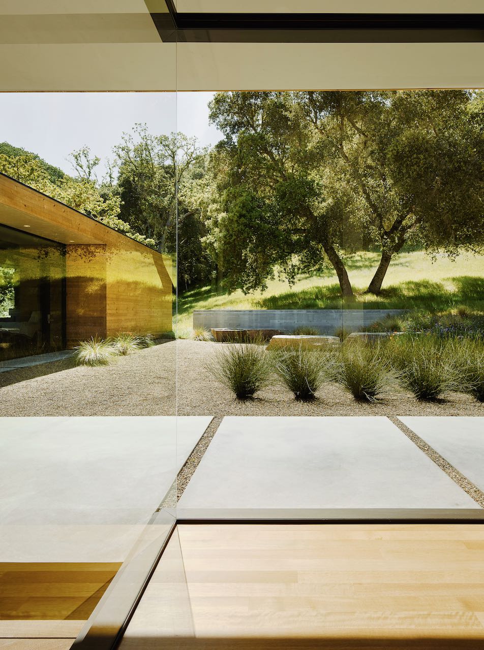 Ground Studio’s Landscape Design Builds on Polished Natural ...
