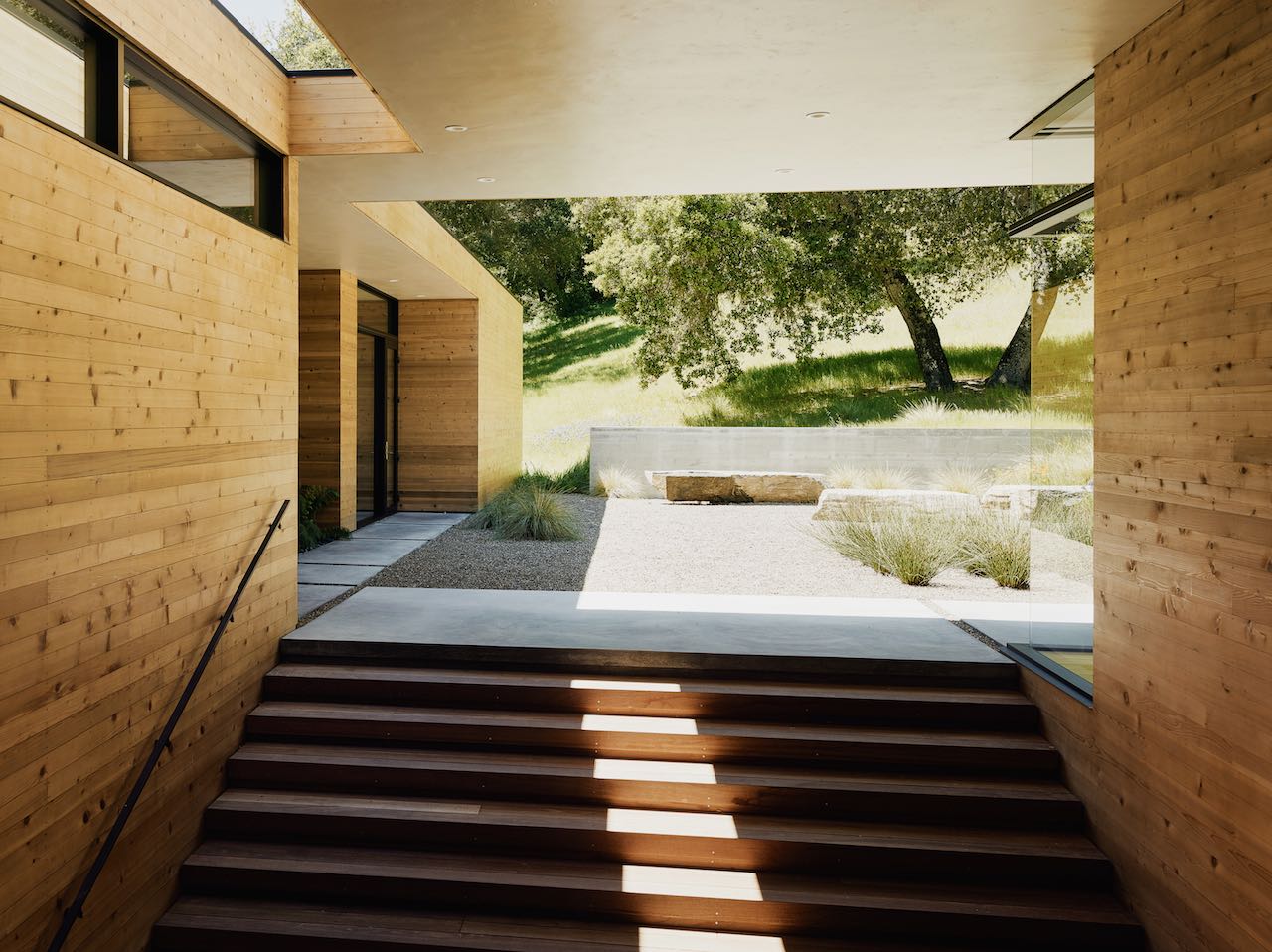 Ground Studio’s Landscape Design Builds on Polished Natural ...