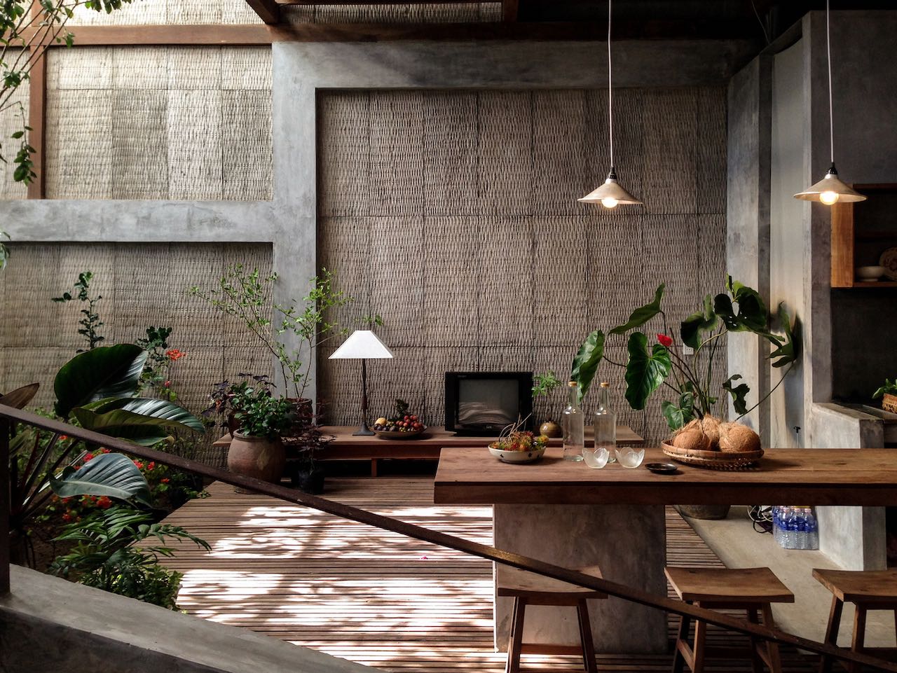 The Chau Doc House by Nishizawa Architects Blends into its Surroundings ...