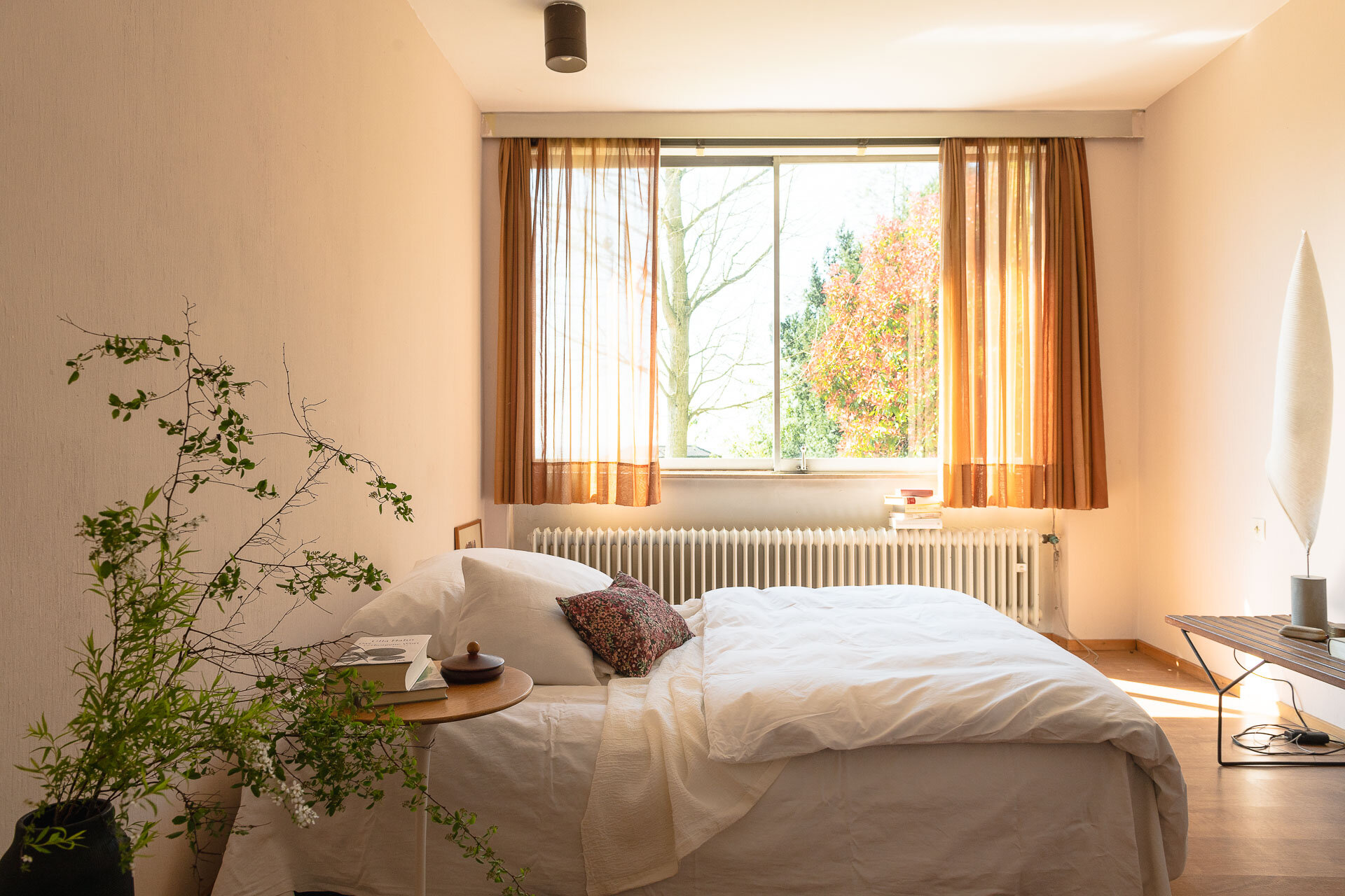 Bauhaus Meets Midcentury in this German Villa - Mid Century Home