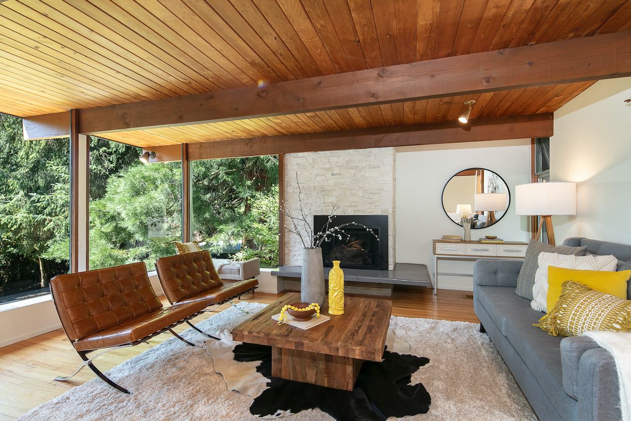 This Midcentury Home Celebrates Light and Openess - Mid Century Home