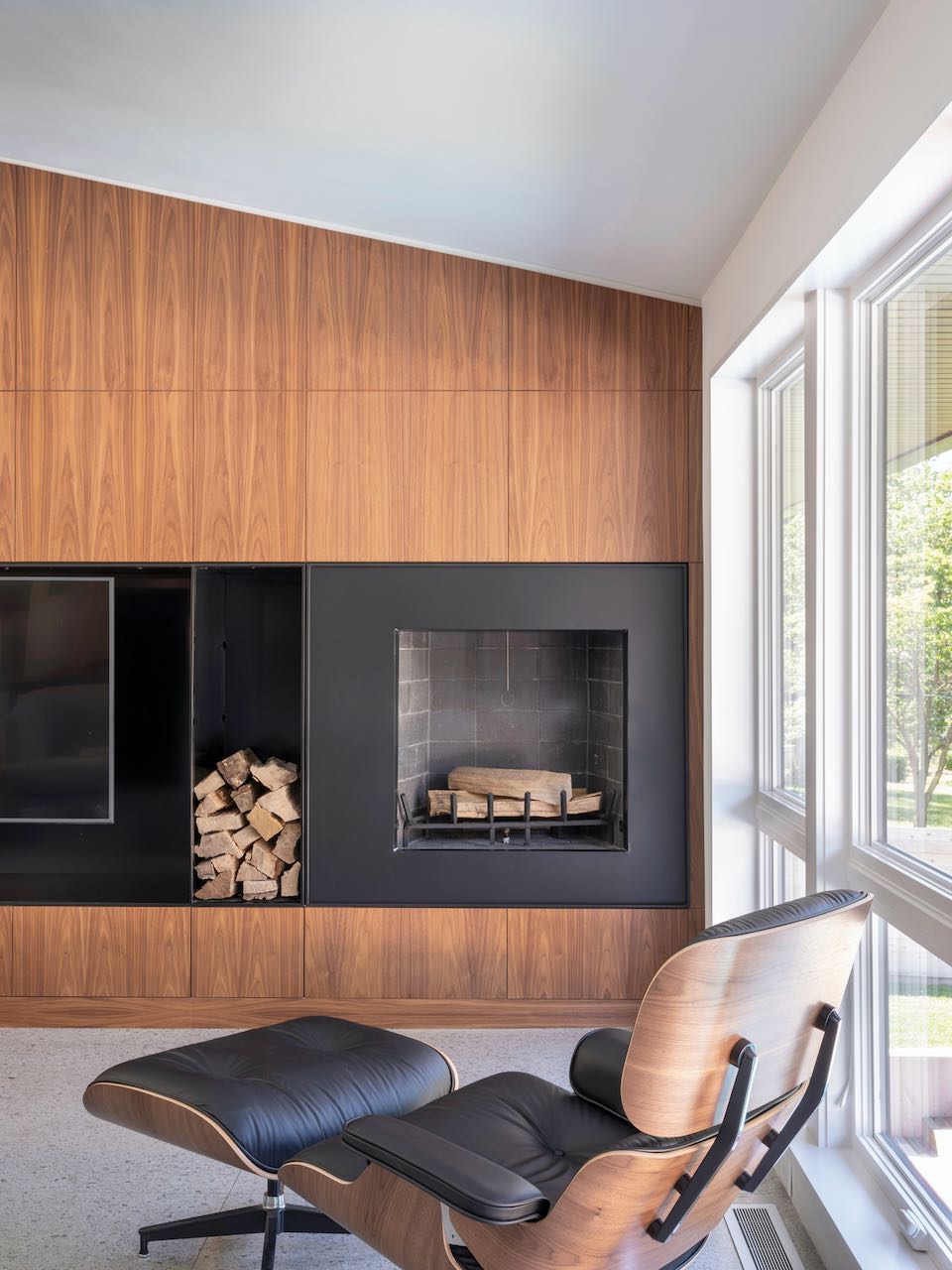 A Modern Reinterpretation of Classic Midcentury Style - Mid Century Home