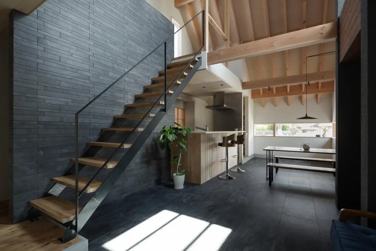 This 100 sqm House in Japan Has Its Own Coffee Shop - Mid Century Home