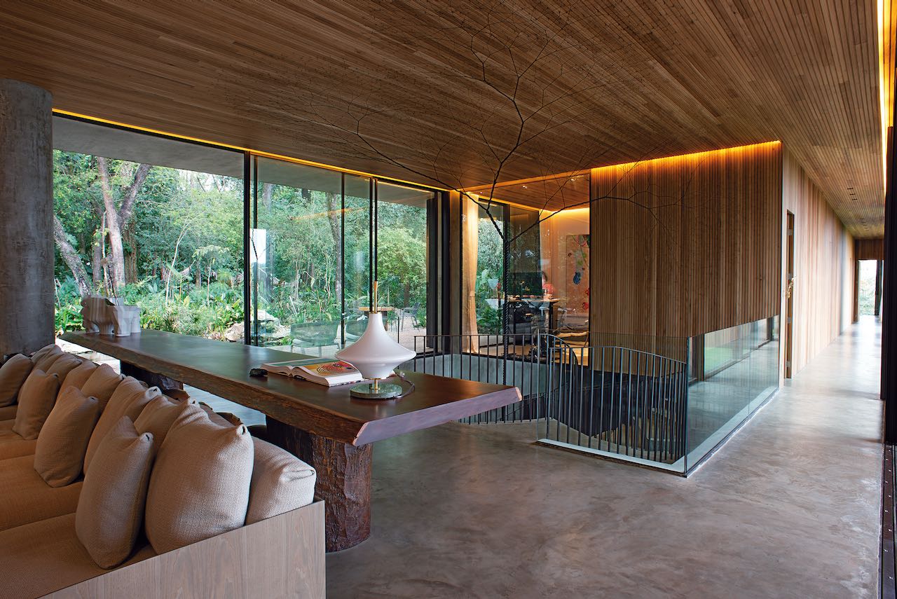 A Bold and Unbelievably Beautiful House - Mid Century Home