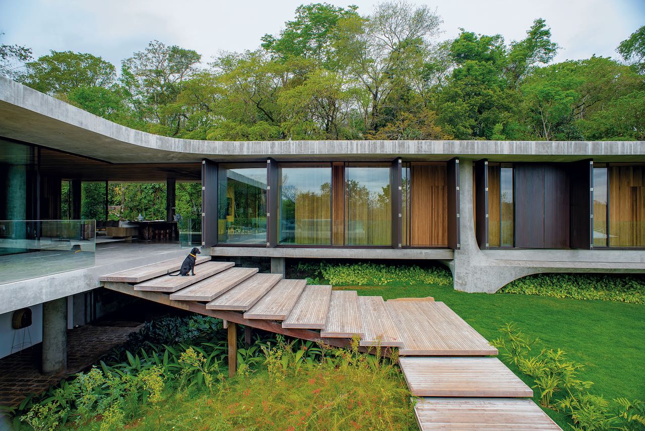 A Bold and Unbelievably Beautiful House - Mid Century Home