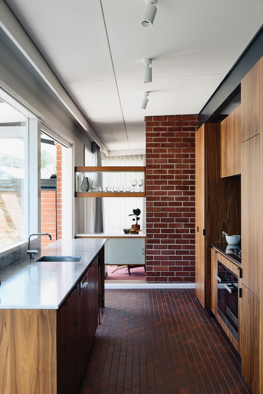 A Classic Californian Mid-Century Brought Back to Life - Mid Century Home