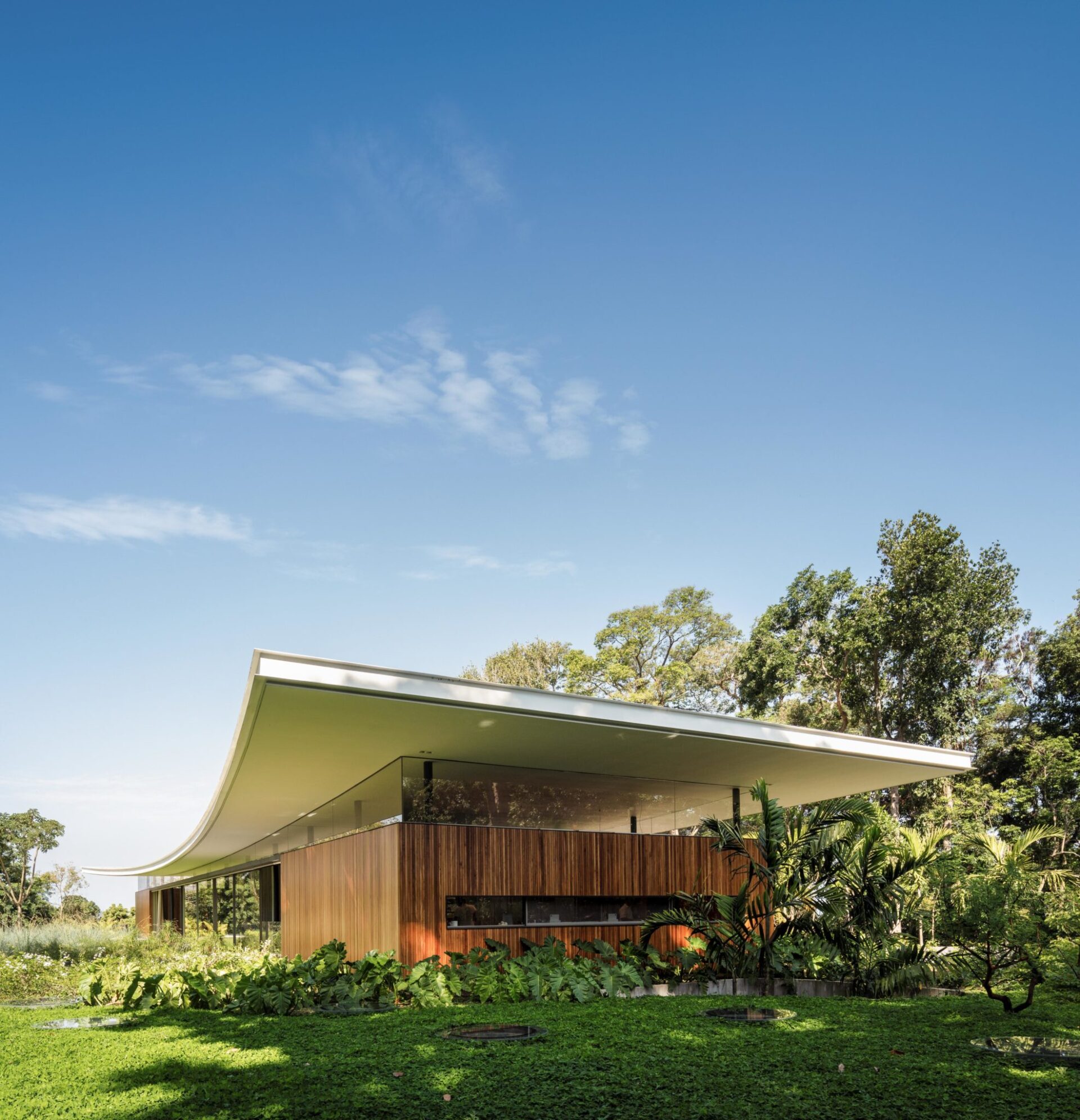 The ASA House: Brazilian Contemporary Modernism at its Best - Mid ...