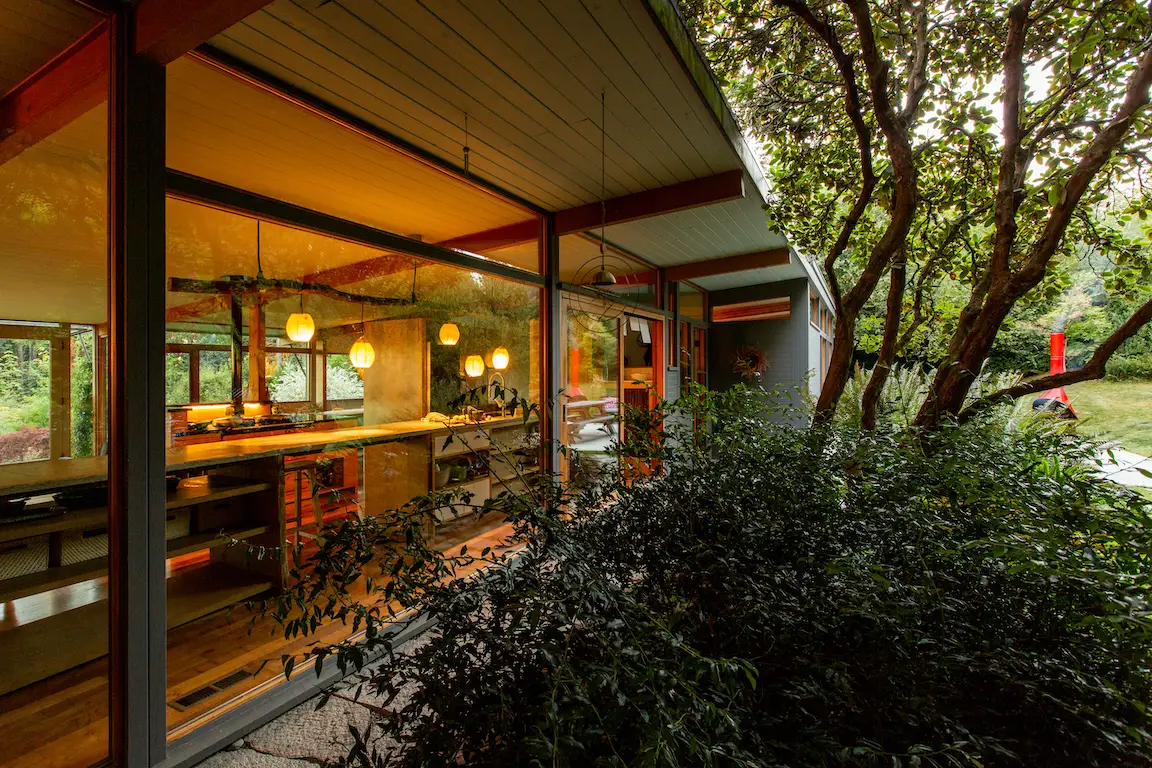 A Pacific Northwest 1950's Ranch-Style Home Transformation - Mid ...