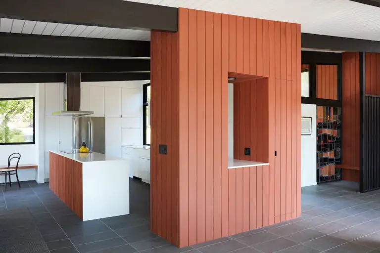A Home Renovation that Takes us from the 1960s to Today - Mid Century Home