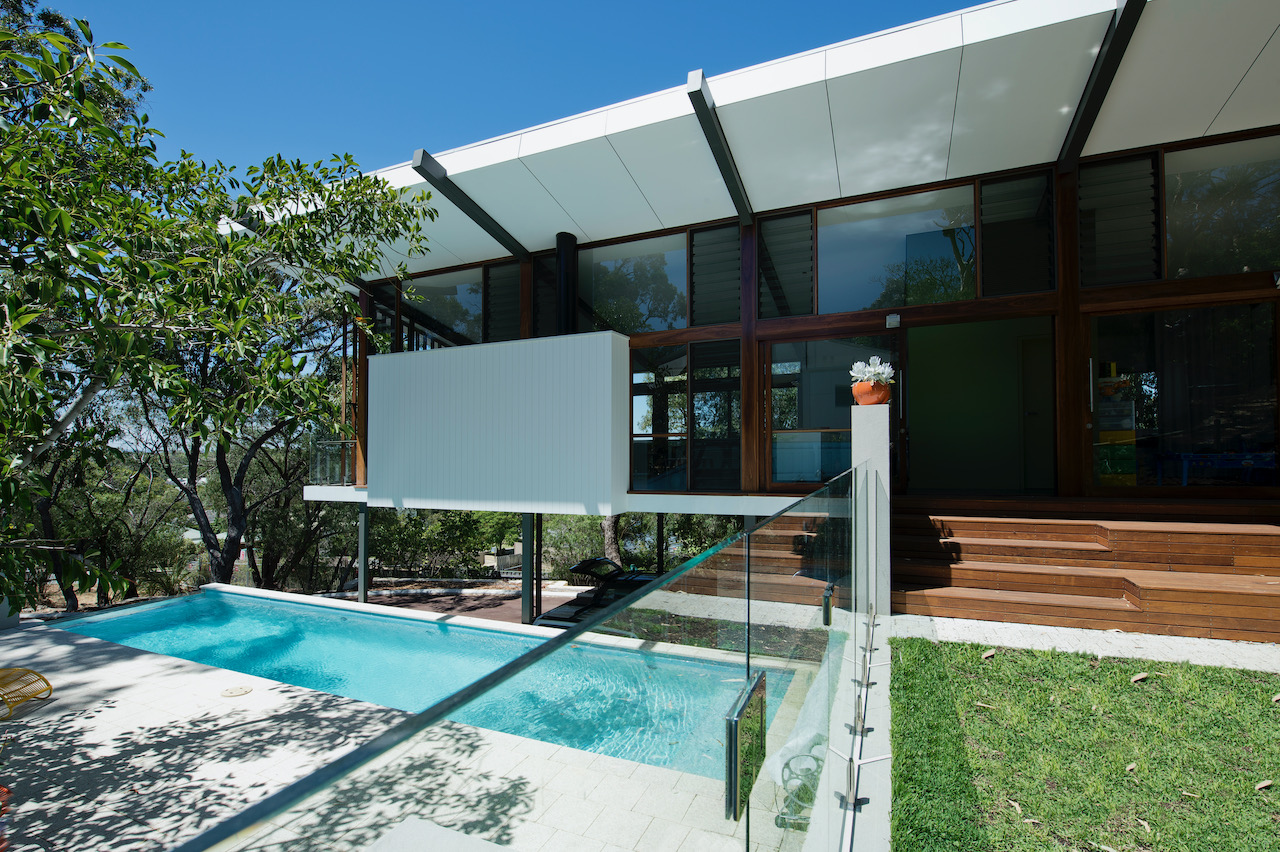 This Home Draws Inspiration from the Canopies of Trees - Mid Century Home