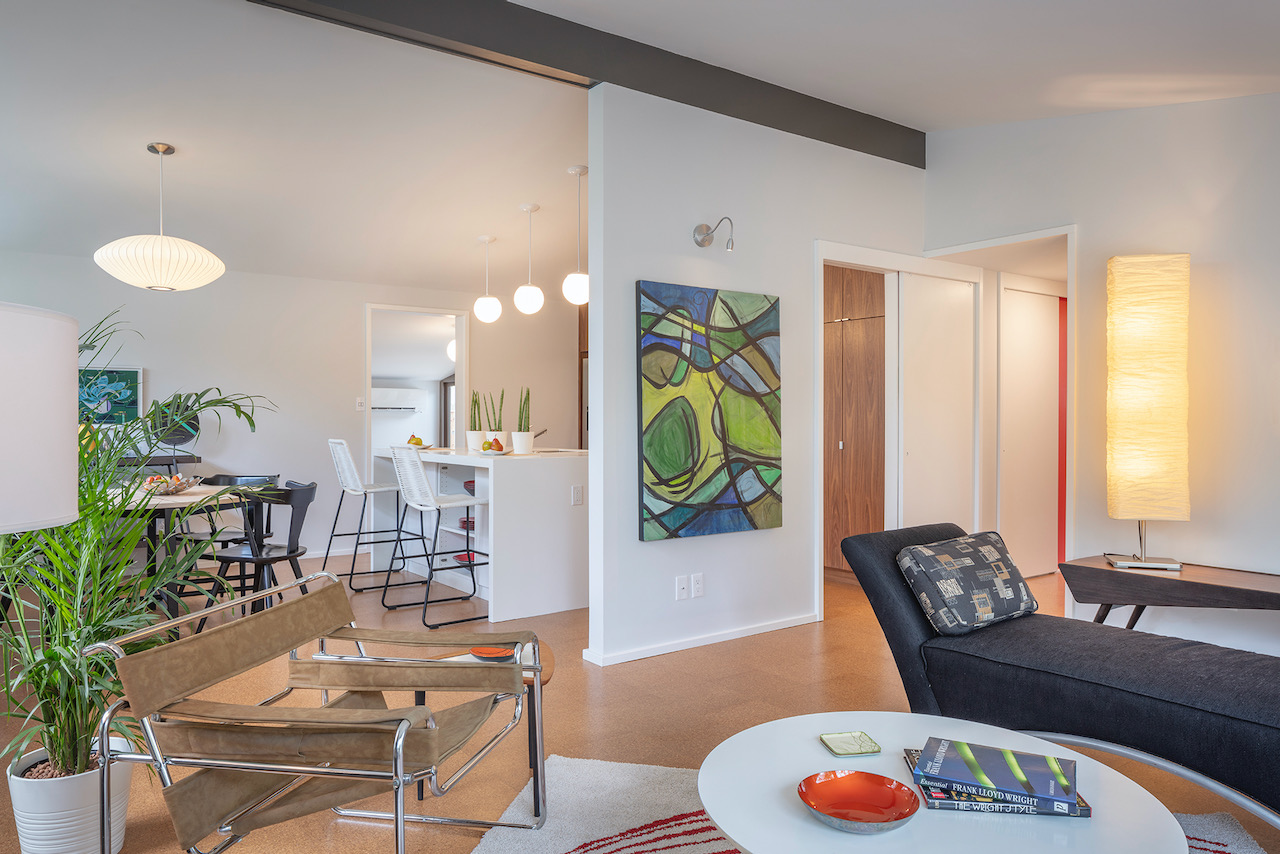 This Midcentury Restoration Takes the Home Back to its Roots - Mid ...