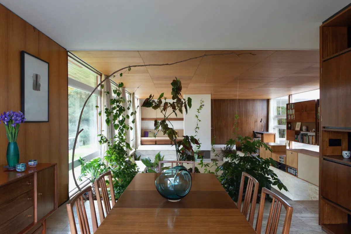 A 1957 House Sets the Standard for Modernist Restoration - Mid Century Home