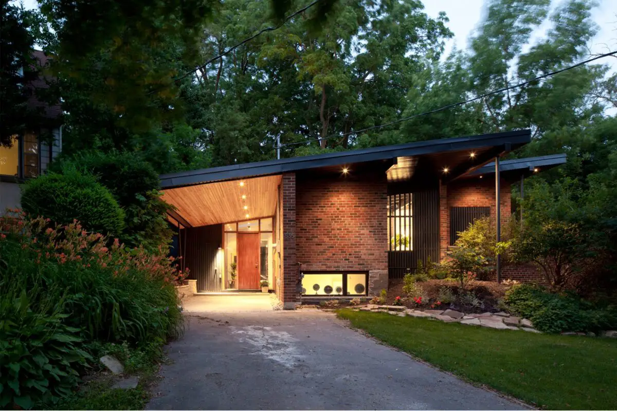 Mid-century Houses and Homes