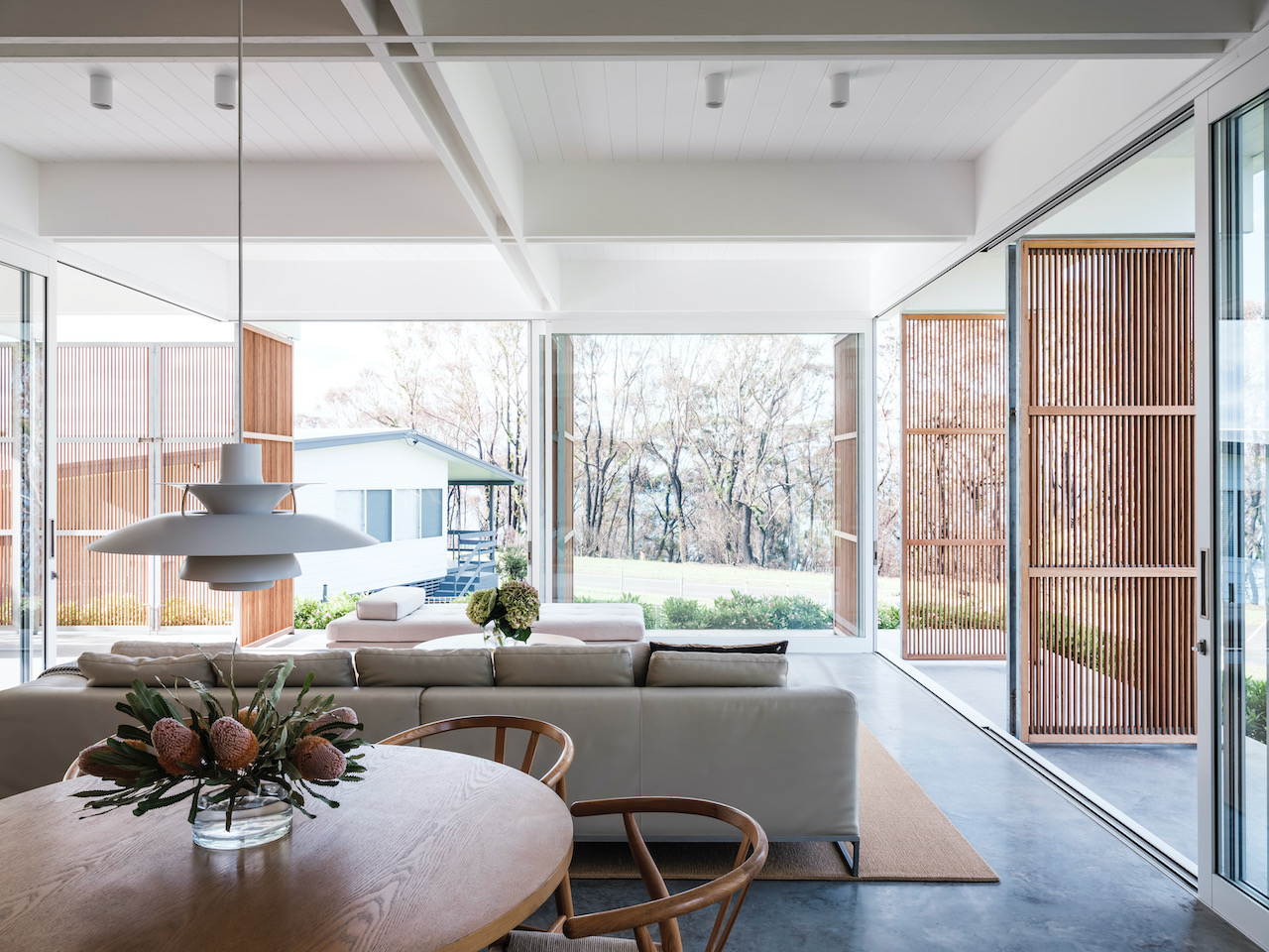 A Raw, Honest, and Simple Holiday Home With a Modernist Vibe - Mid ...