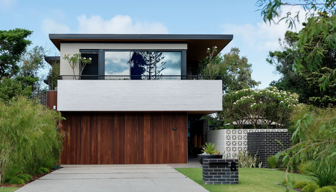 This Home Emphasizes the Tenets of Midcentury Modern Design - Mid ...