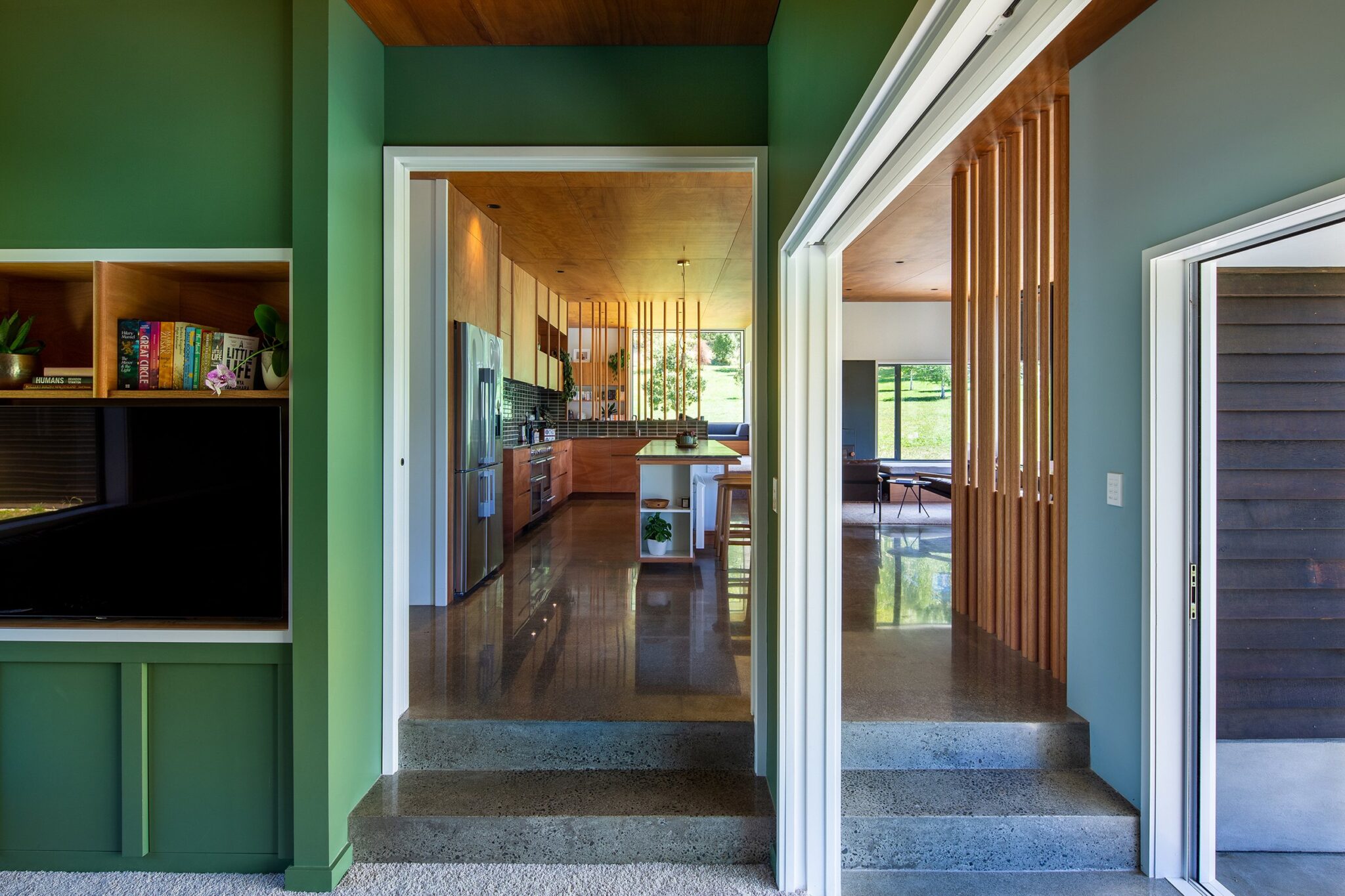 A Modern Home Seamlessly Integrated with Nature's Beauty - Mid Century Home